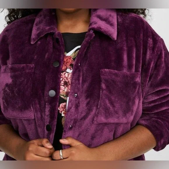 torrid | Jackets & Coats | 443 Torrid Cozy Fur Snap Front Shacket ...